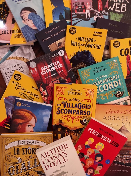Cos'è il libro Giallo? :: Studio Italia - Curso de Italiano